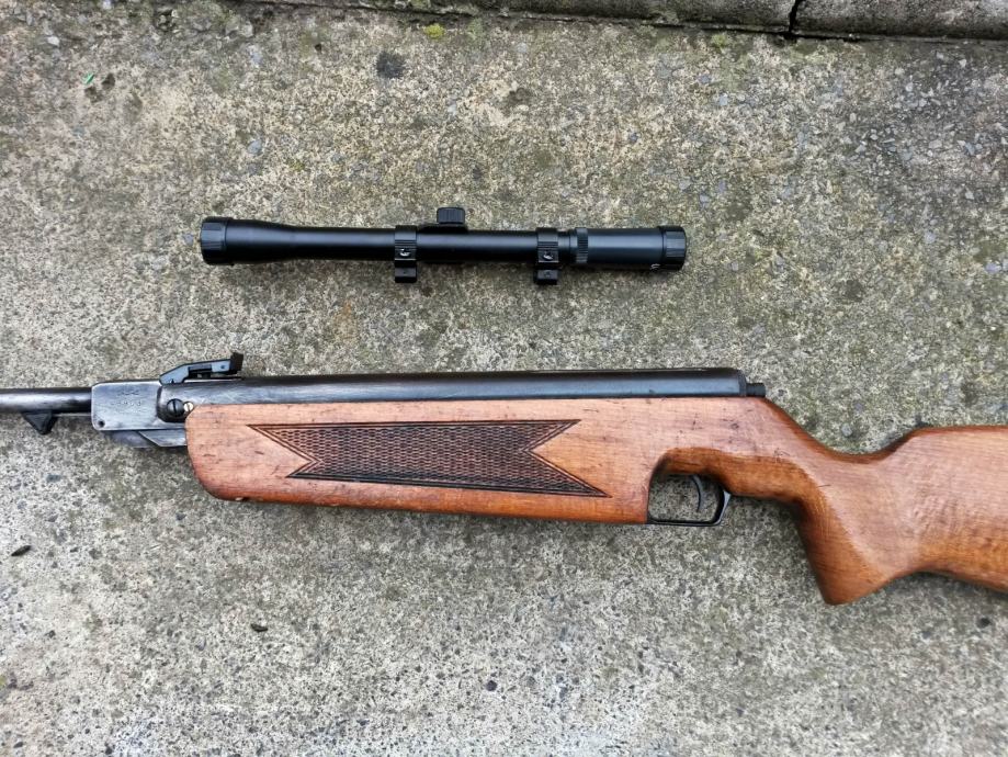 Slavia 631 LUX 4.5mm optika 4x20