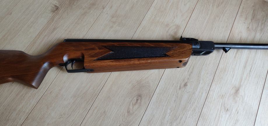 Slavia 631 model 77 LUX