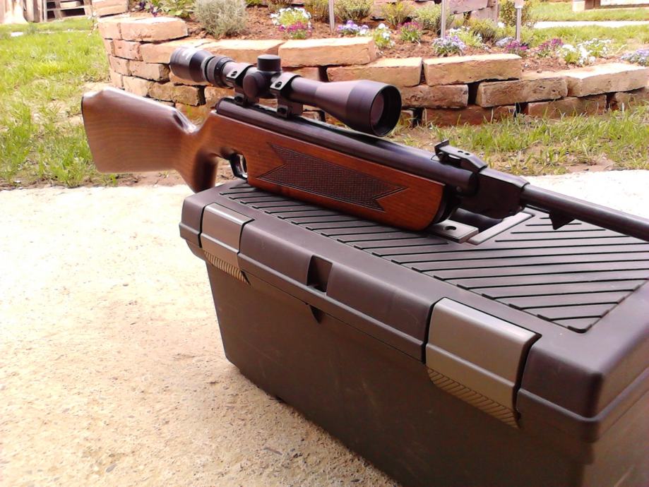 Slavia 631 model 77 LUX