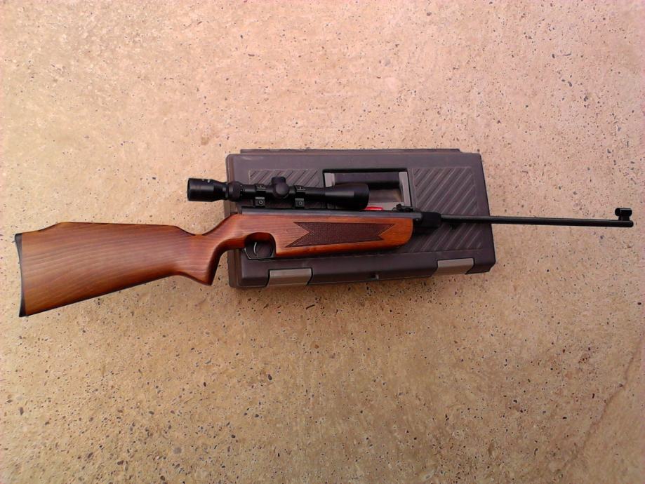 Slavia 631 model 77 LUX