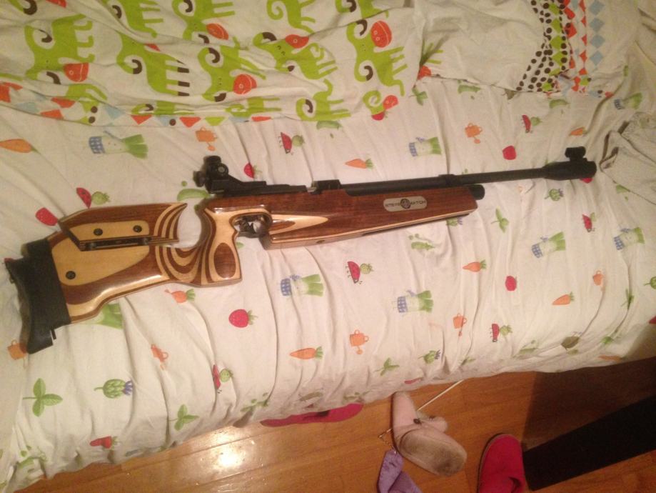 Zračna puška Steyr Match 91 s diopterom