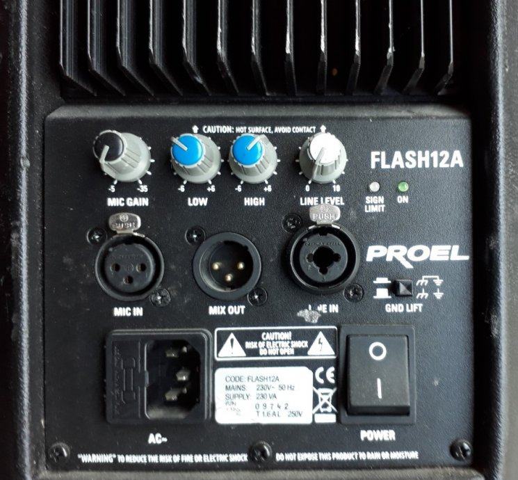 AKTIVNI ZVUČNICI - PROEL FLASH 12A