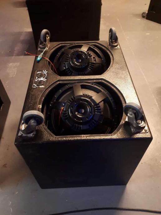 D.A.S. audio ST - 218 sub bass (B&C 18NW100-8)