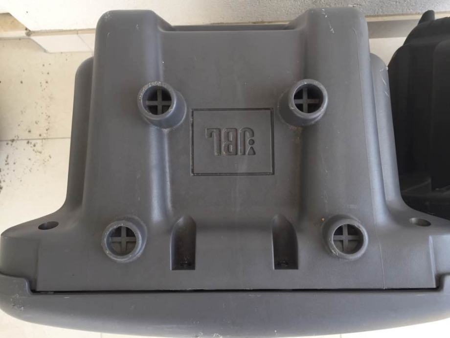 Par Jbl Eon Power 15 + Eon Power Sub aktivni razglas - 4 kutije