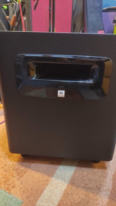 JBL LSR10S studijski subwoofer
