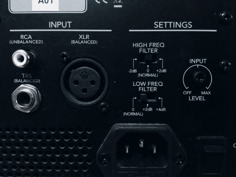 Mackie MR5 MK2 studijski monitori