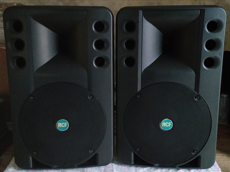 Rcf zvučnici Art 300