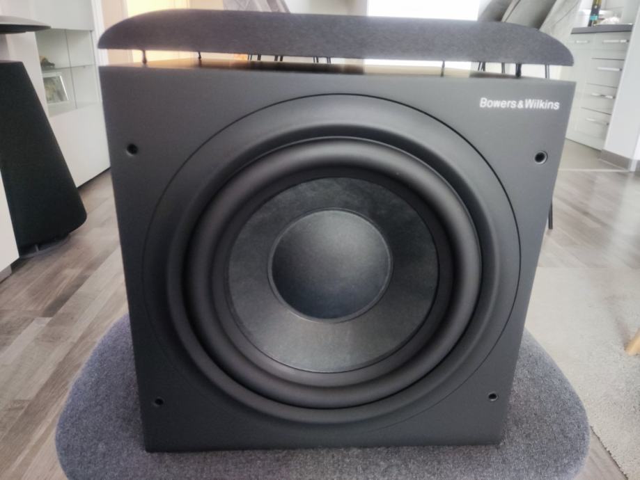 B&W ASW610