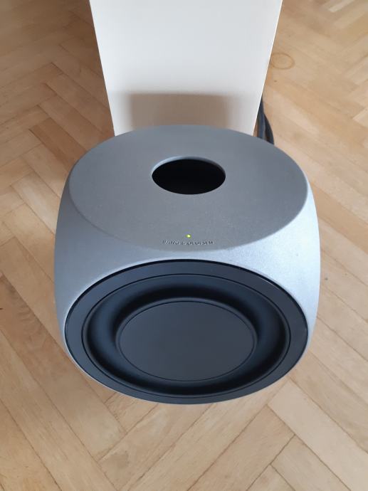 Bang & Olufsen BeoLab 2, vrhunski aktivni subwoofer, 850W, od 23 HZ