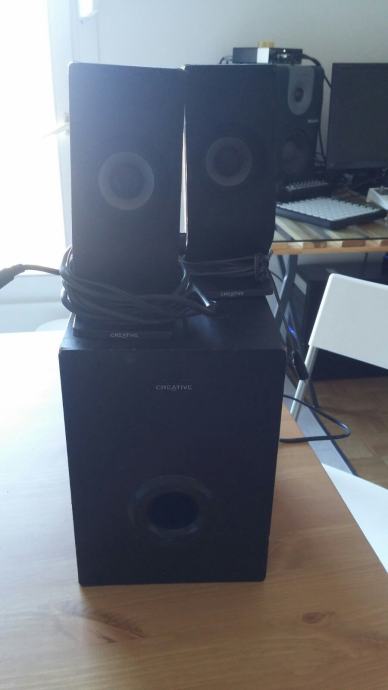 Creative A200 2.1 zvucnici