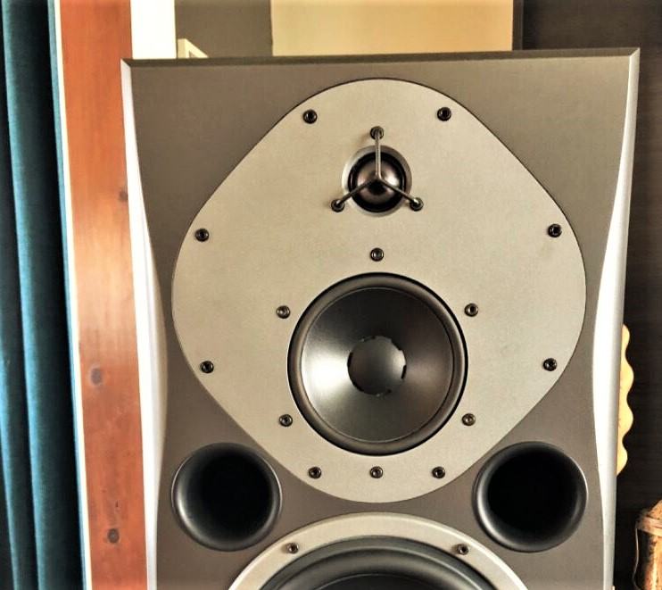 DYNAUDIO AIR 20 - SOLD