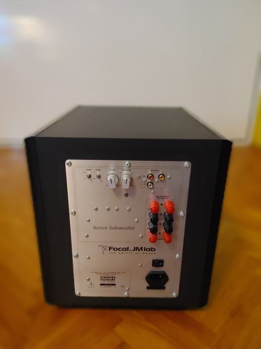 Focal JMLab SW 700s aktivni subwoofer, crni