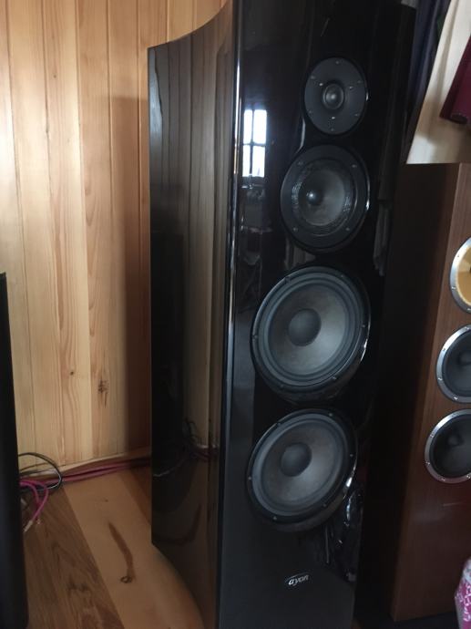 Hi-Fi vrhunski zvučnici Ayon Raptor S - piano black boja - 3.600 eur!
