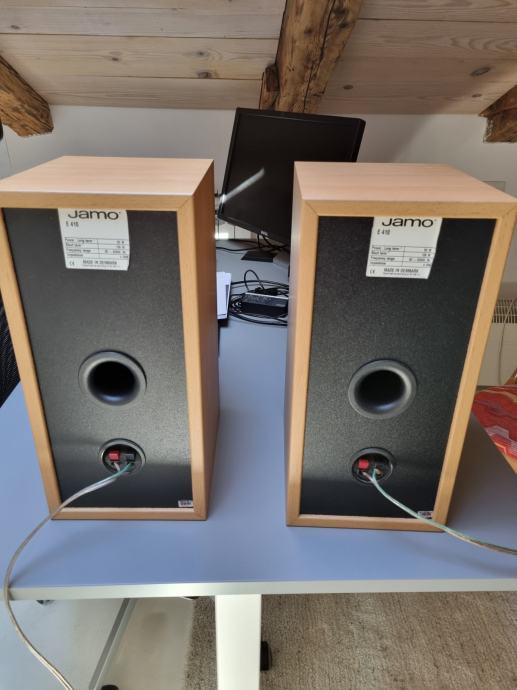 Jamo E410 bookshelf zvučnici