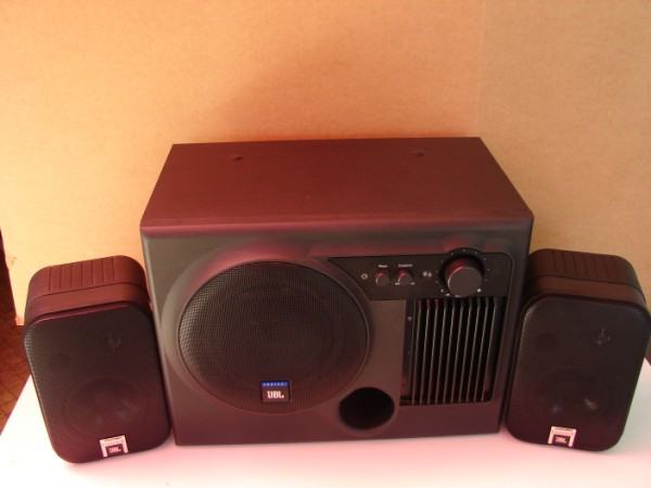 JBL Control 1G+ Subvofer Control-6