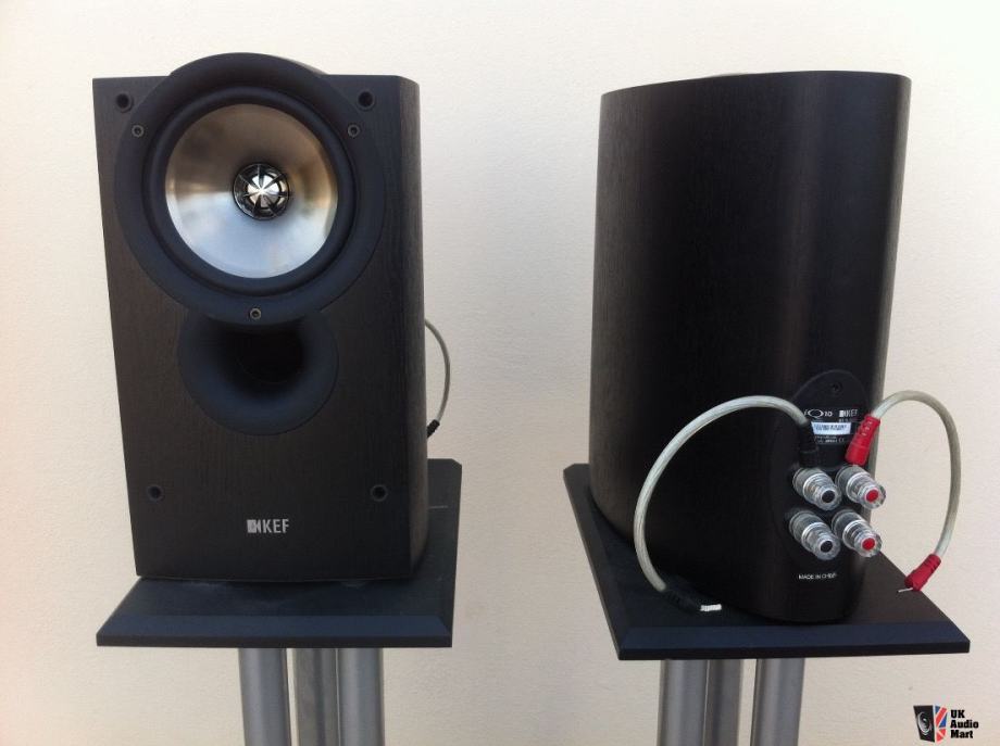 Kef IQ 30