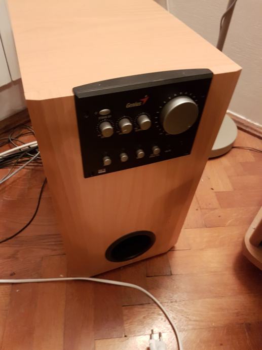 Kućno kino Genius - zvučnici 5.1 i buffer kao novi