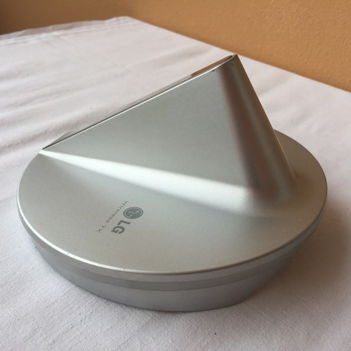 LG Wireless RX sustav za bežični prijenos zvučničkih signala