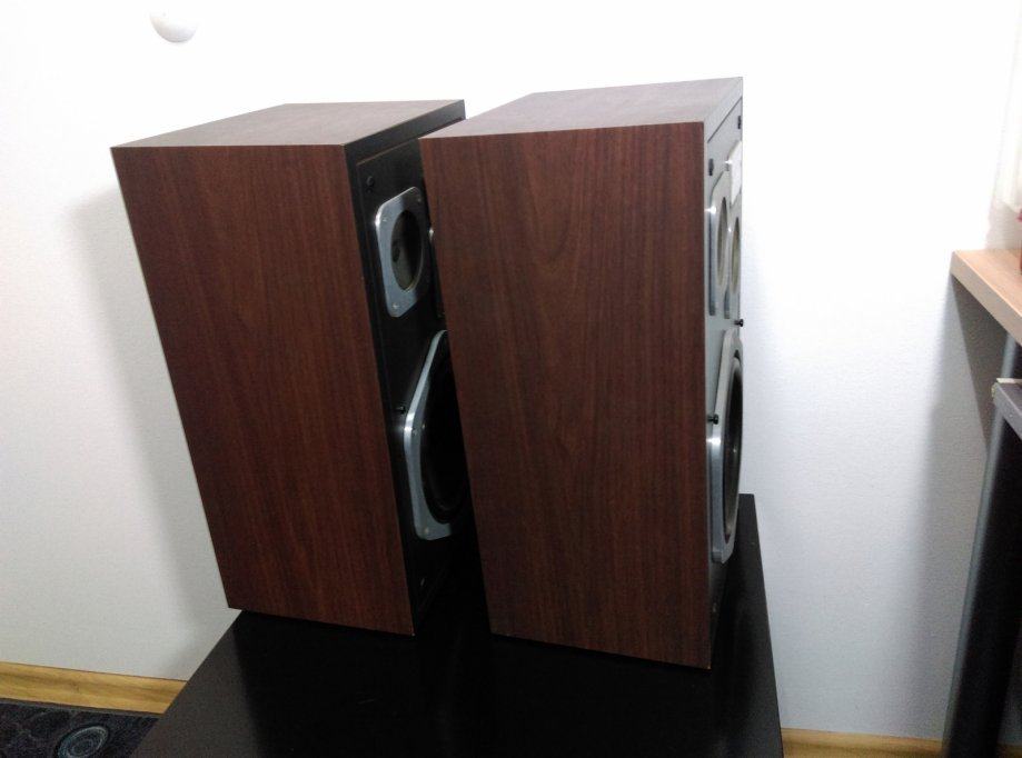 Marantz HD 440