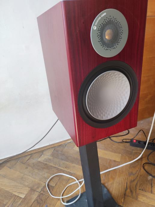 Monitor audio Silver 100 (6G) sa stalcima