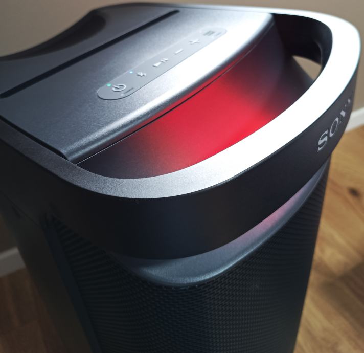 Sony SRS - XP 700 prijenosni zvucnik