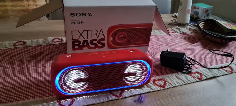 SONY SRS XB-40 ZVUČNIK