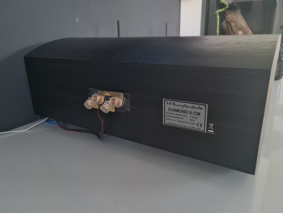 Wharfedale Diamond 9.CM