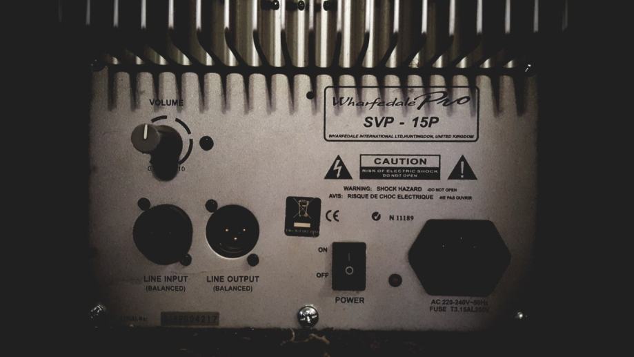 Wharfedale Pro SVP-15P