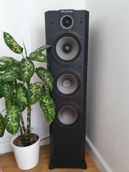 WHARFEDALE VARDUS VR-400