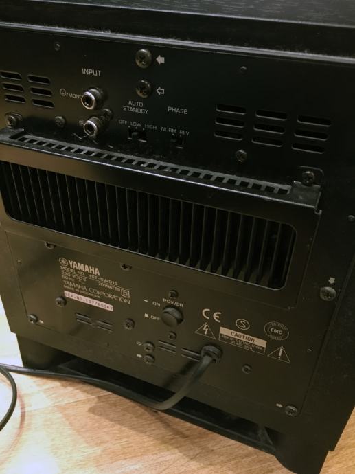 Yamaha YST-SW015 Powered Subwoofer