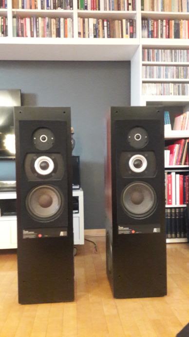 ACOUSTIC RESEARCH AR-90