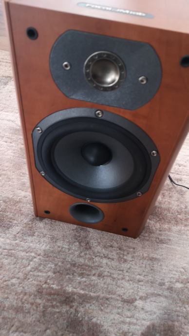 Zvucnici Focal 705 s