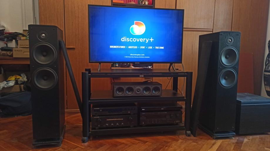 Zvučnici Polk audio RT 16