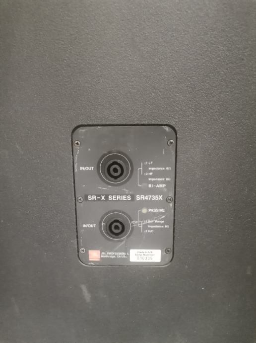 Zvucnike JBL SR-X serije SR4735X prodajem