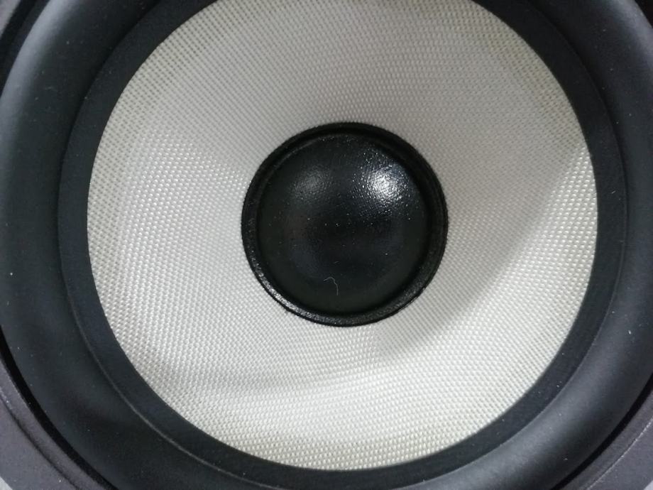 ZVUČNIKE SONY(SS - CSP 55)2x60 Wata/8Oma(KEVLAR BAS)