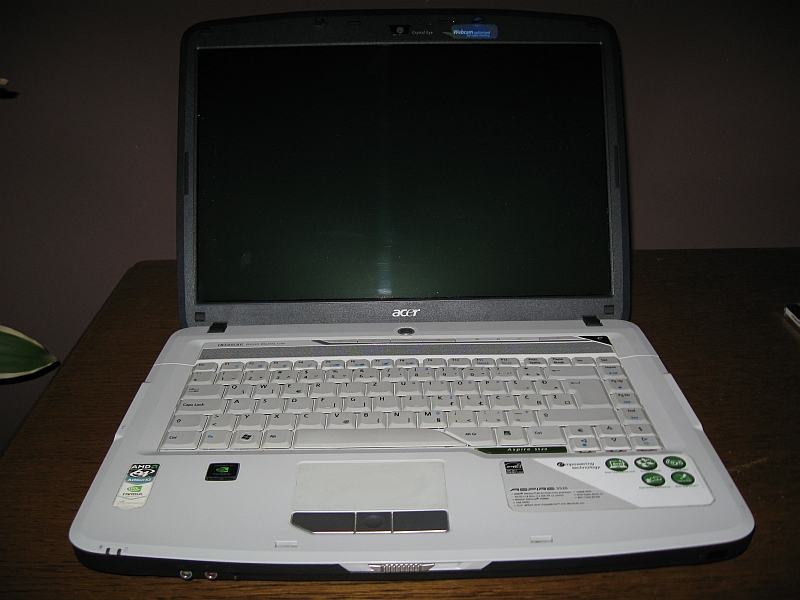Acer Aspire 5520 - neispravan