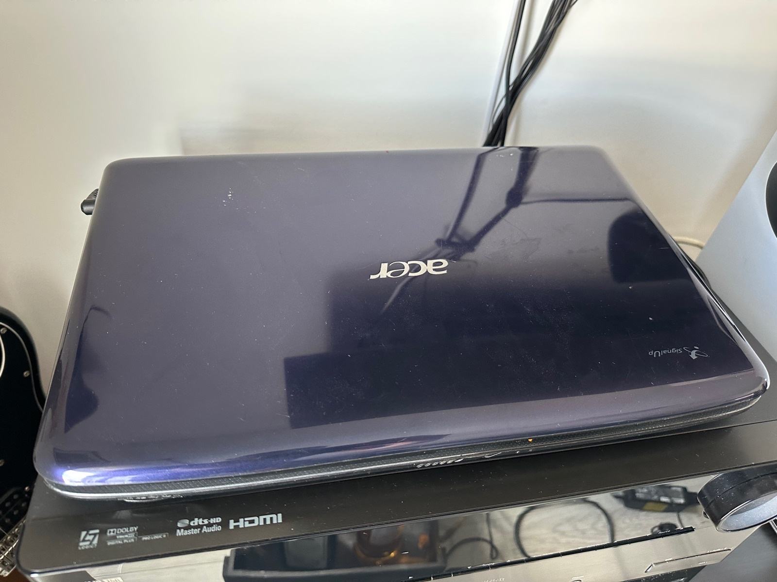 Acer laptop sa grafikom