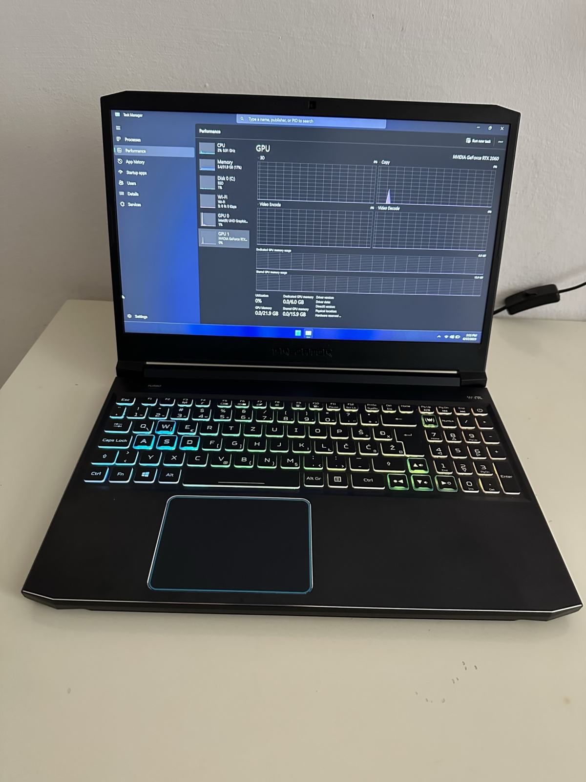 Predator Helios 300