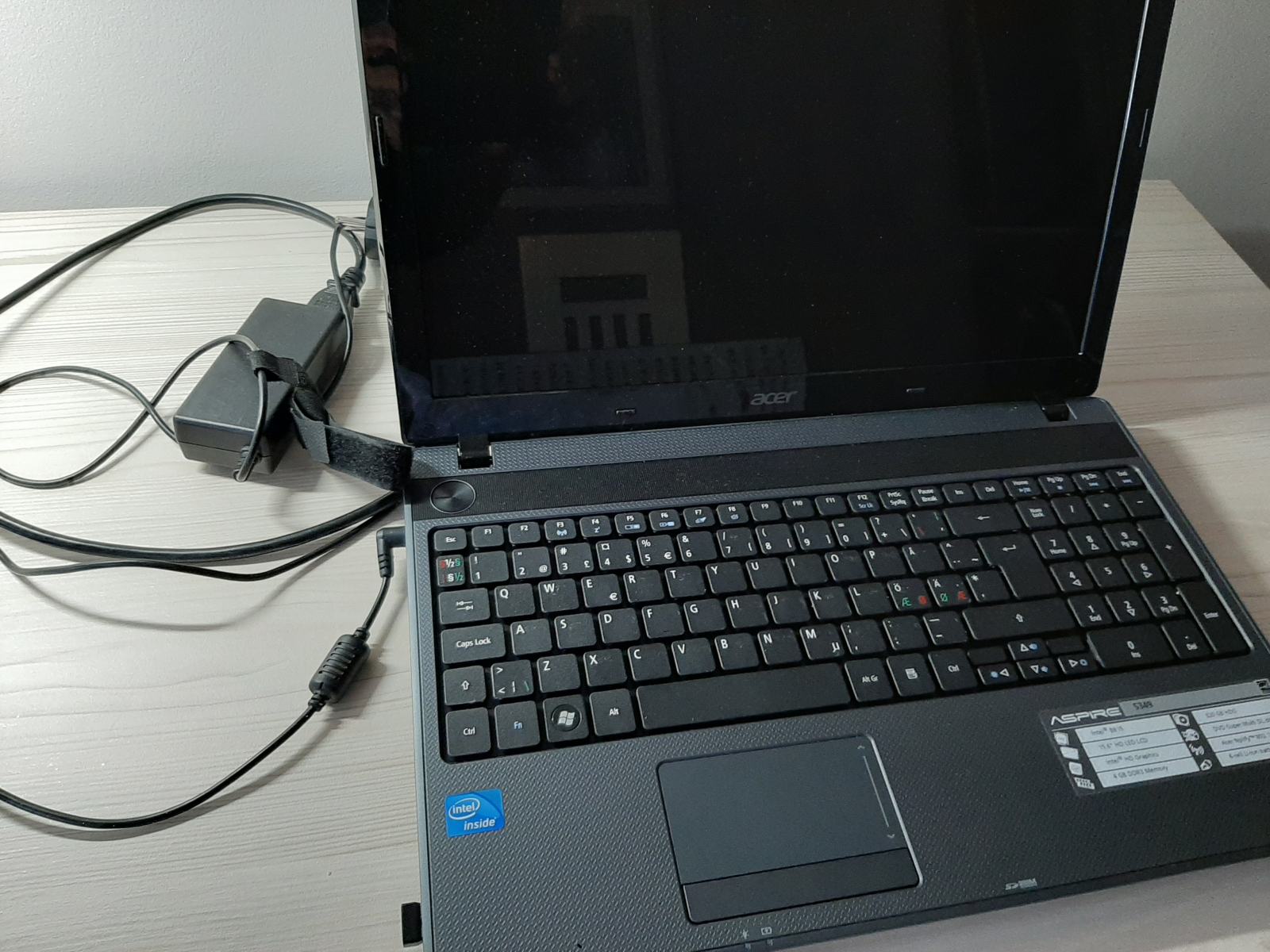 Prijenosno računalo Acer Aspire 5349