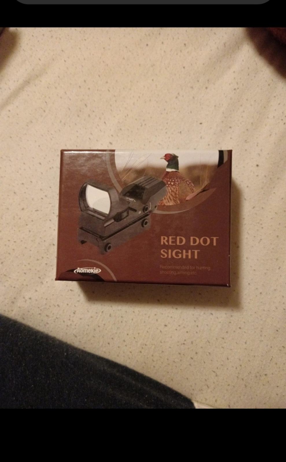 Airsoft red dot