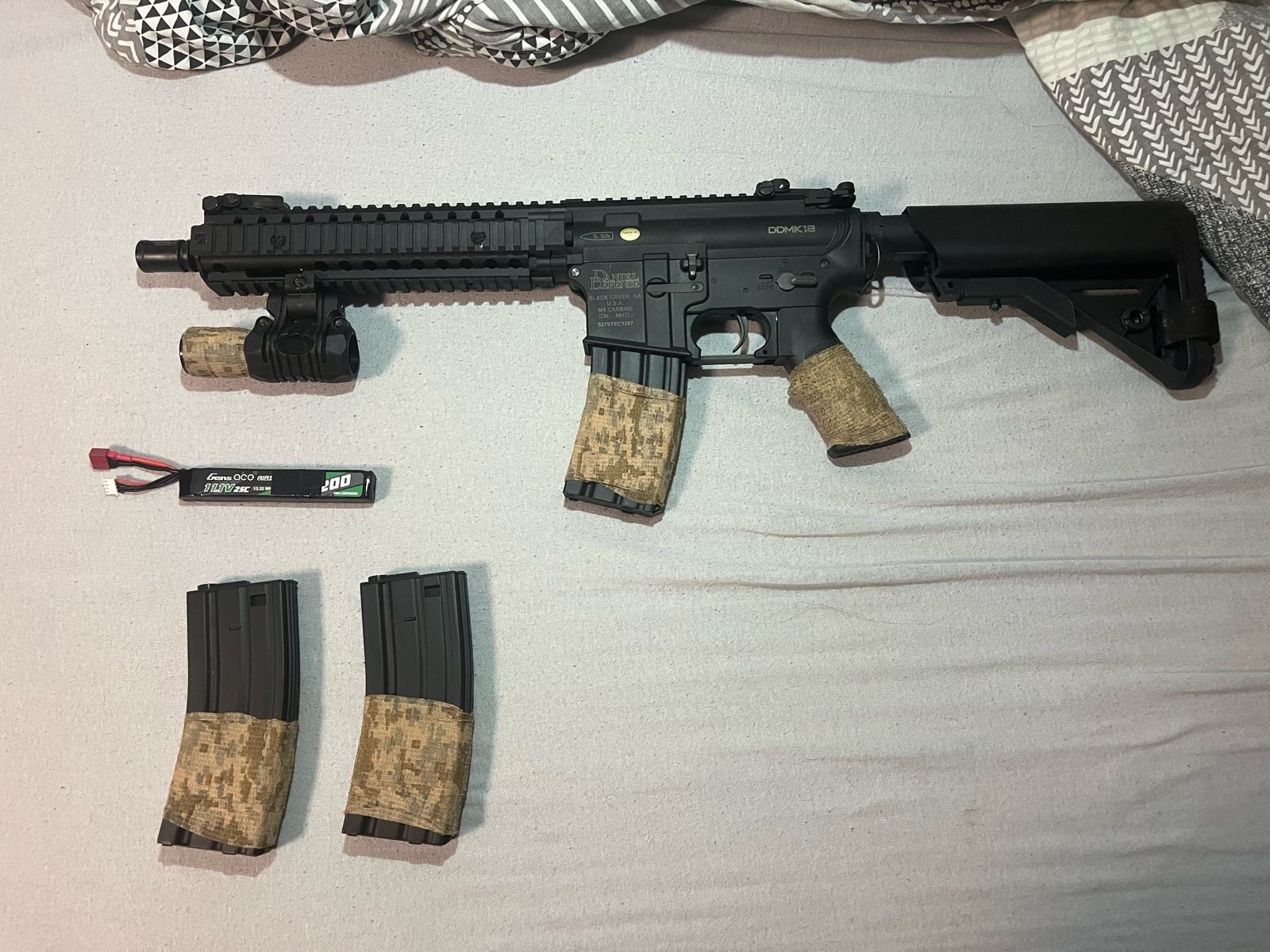 Airsoft Replika - Daniele Defense MK18