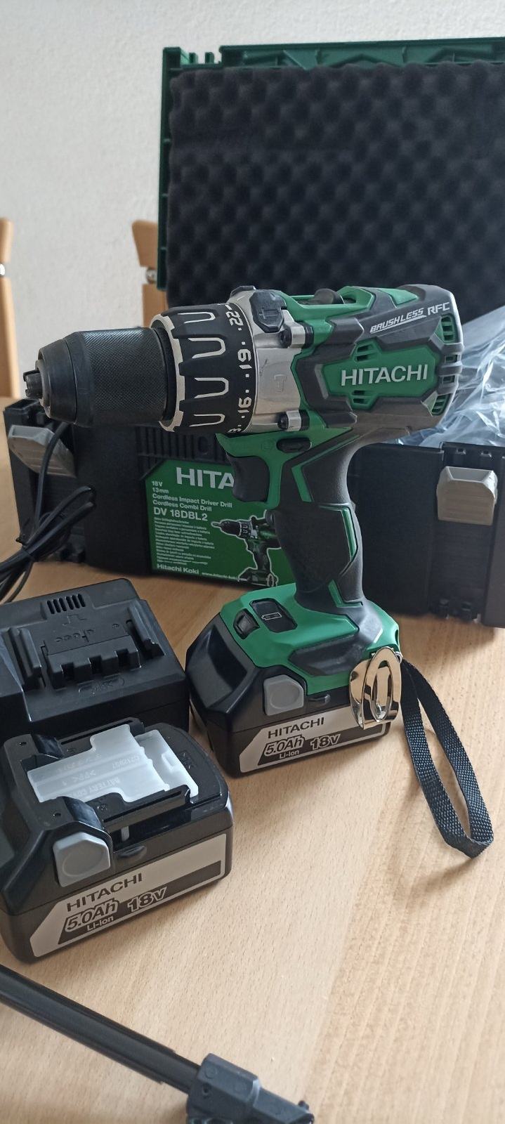 Hitachi Hikoki DV 18DBL2 aku udarna bušaća bušilica čekić