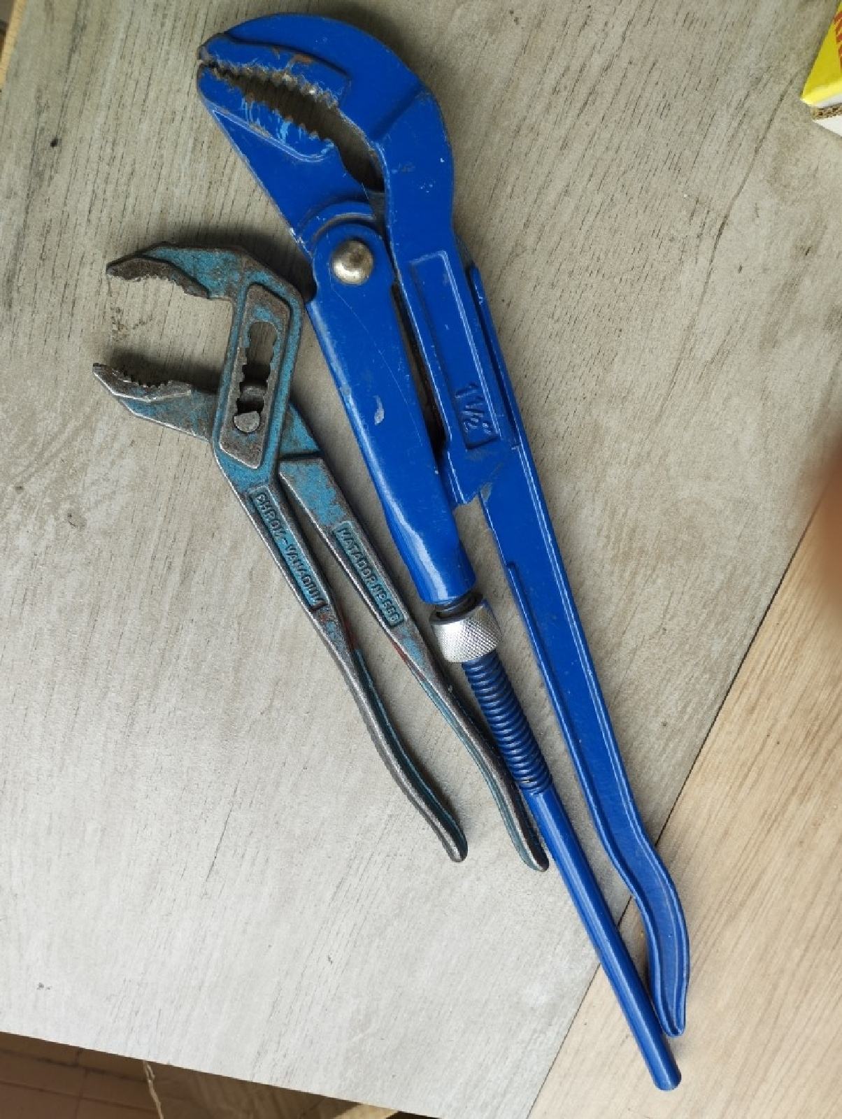 Klijesta.Papige 5.Komada..1.1/2..Matador Nö.556.Crom Vandio