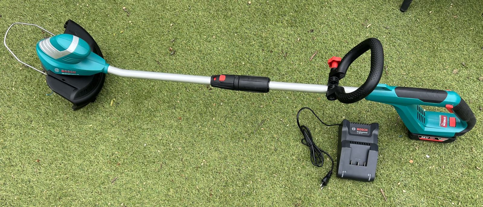 Bosch Aku trimer flakserica AdvancedGrassCut 36 baterija 36v punjač