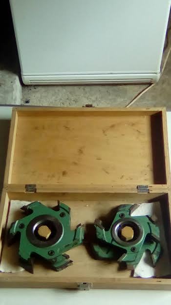 2 seta glodala za parket i dr za lamperiju profi alat cijena po setu