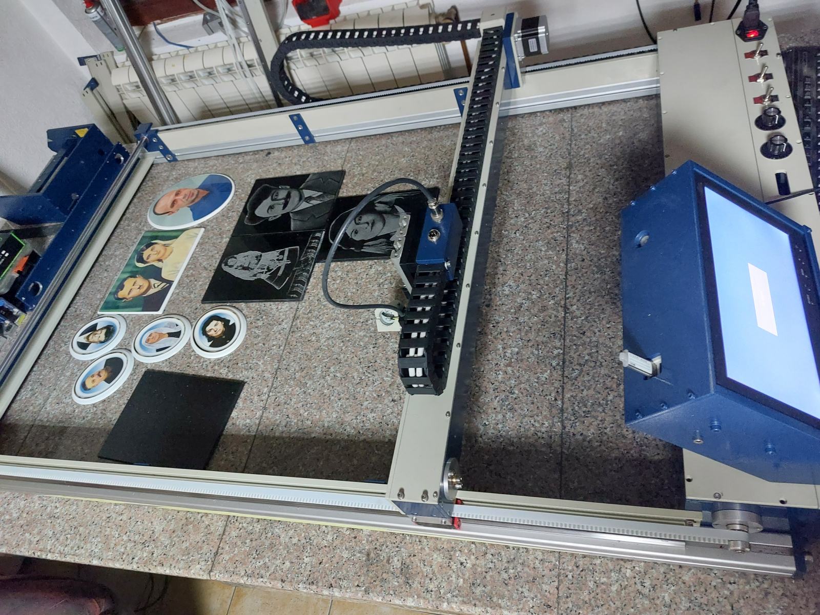 Cnc izrada slova u granitu