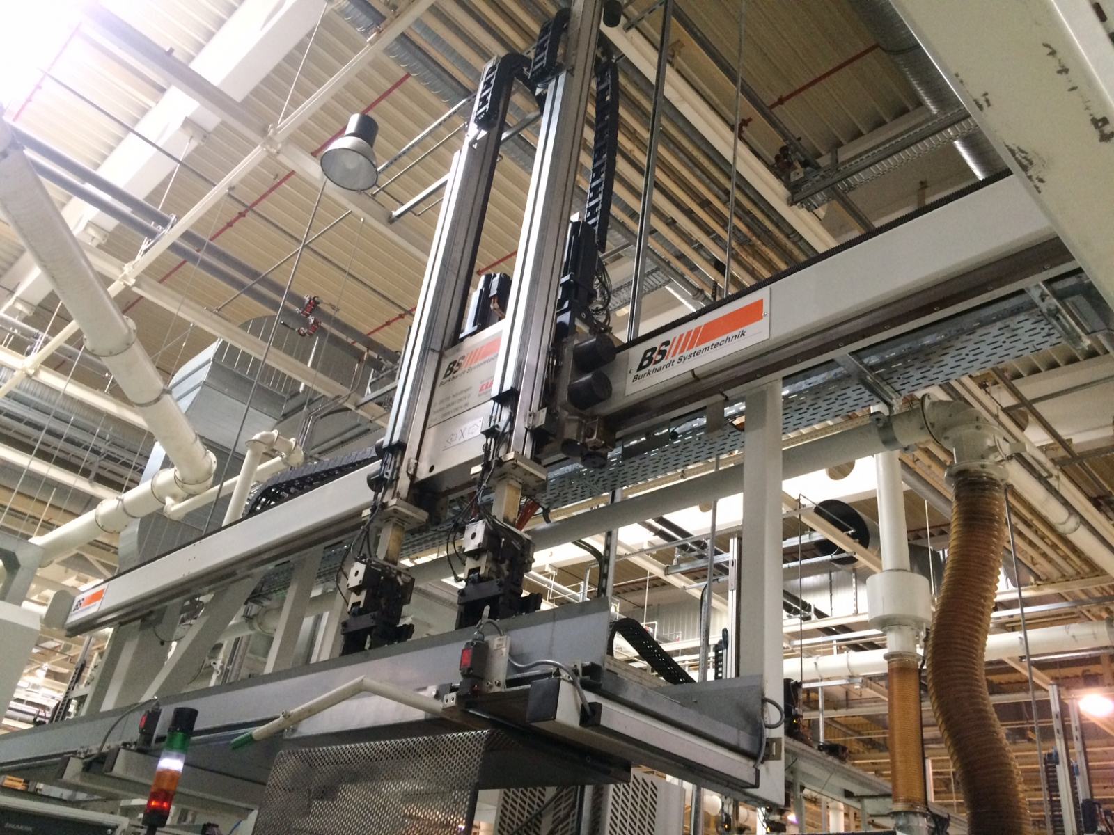 Dizalica za stroj za valjanje