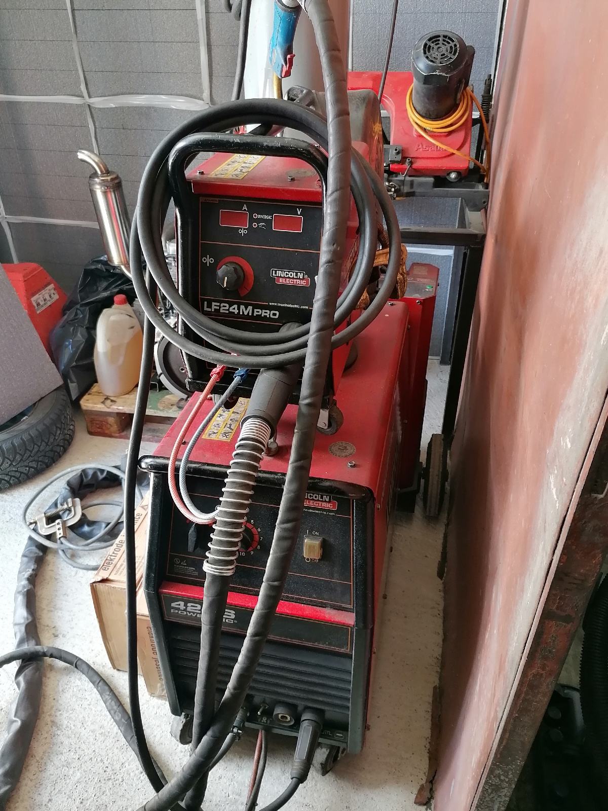 Aparat za varenje Lincoln Electric Powertec 425s