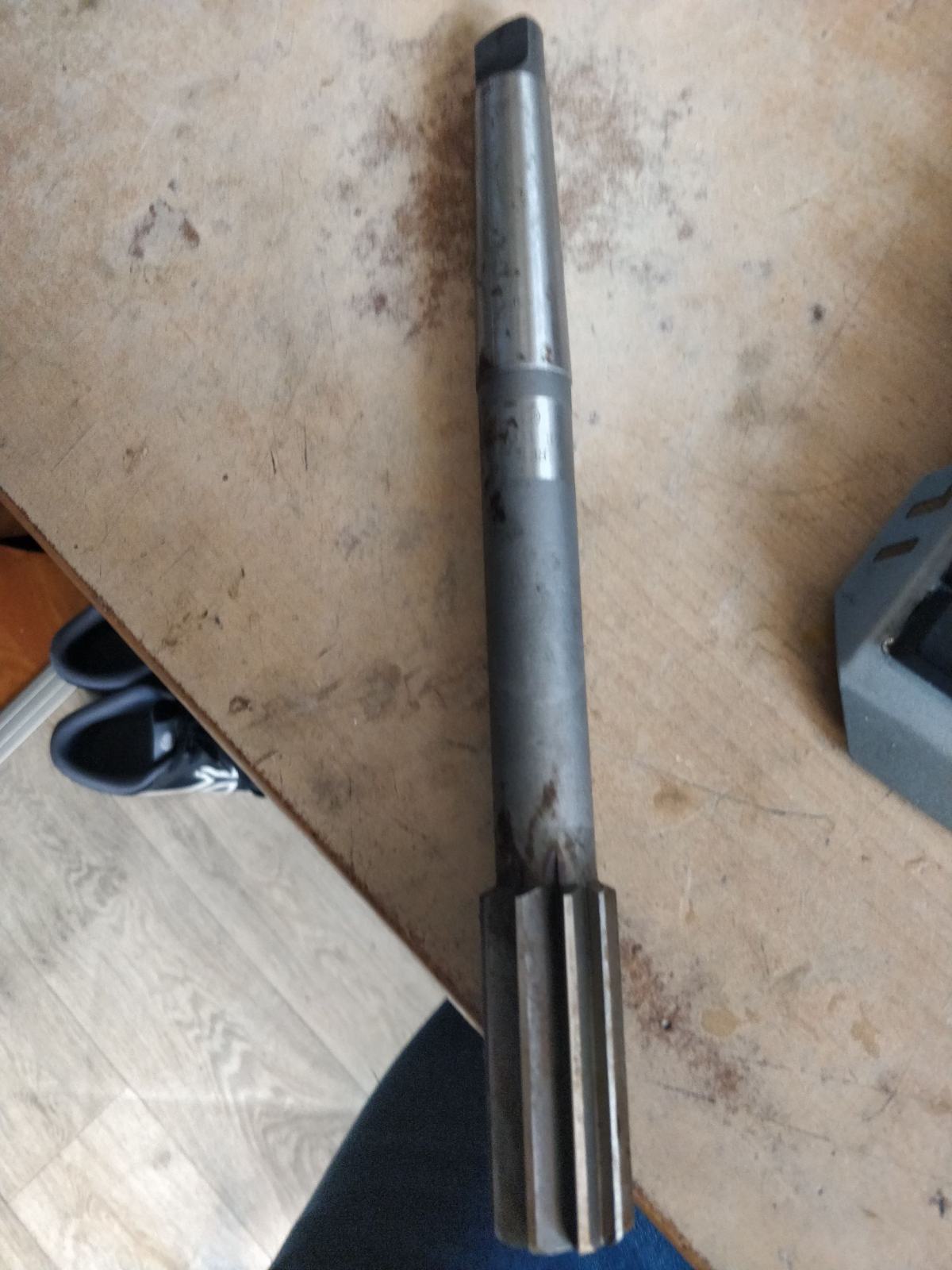 Razvrtač (rajber) fi 31 mm H7 ravni