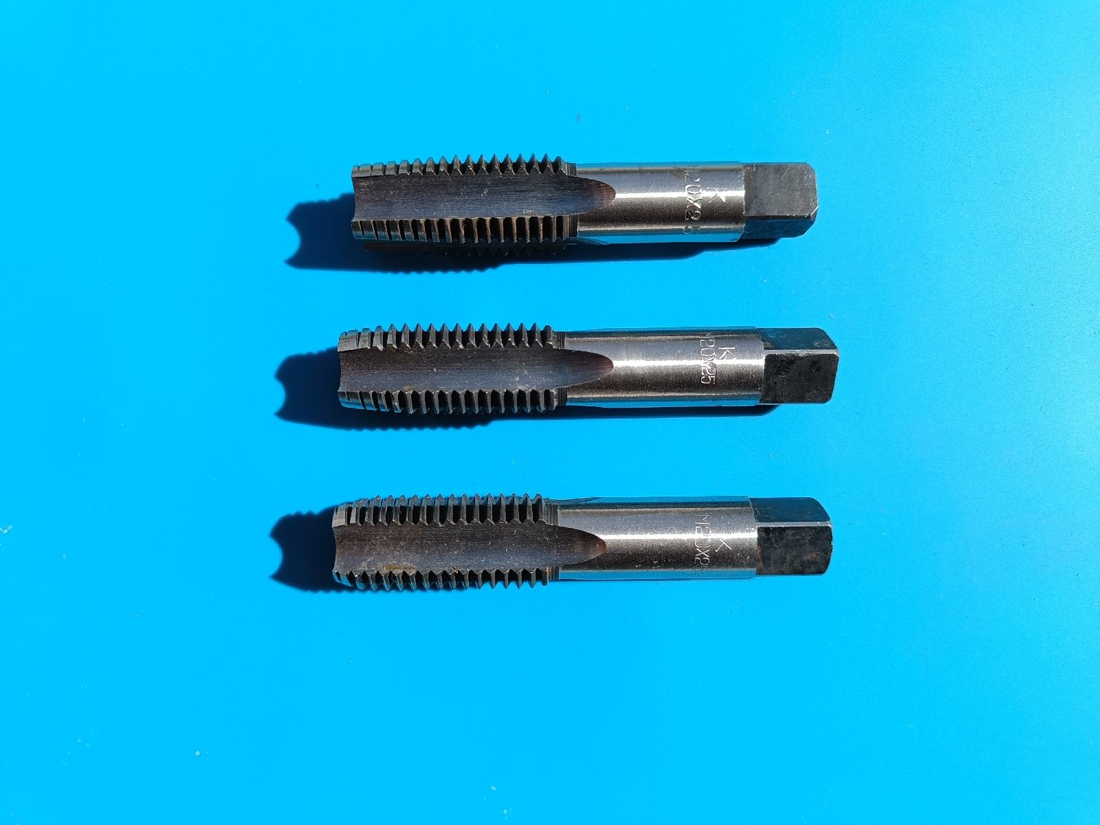 Ureznik M20 3 prolaza